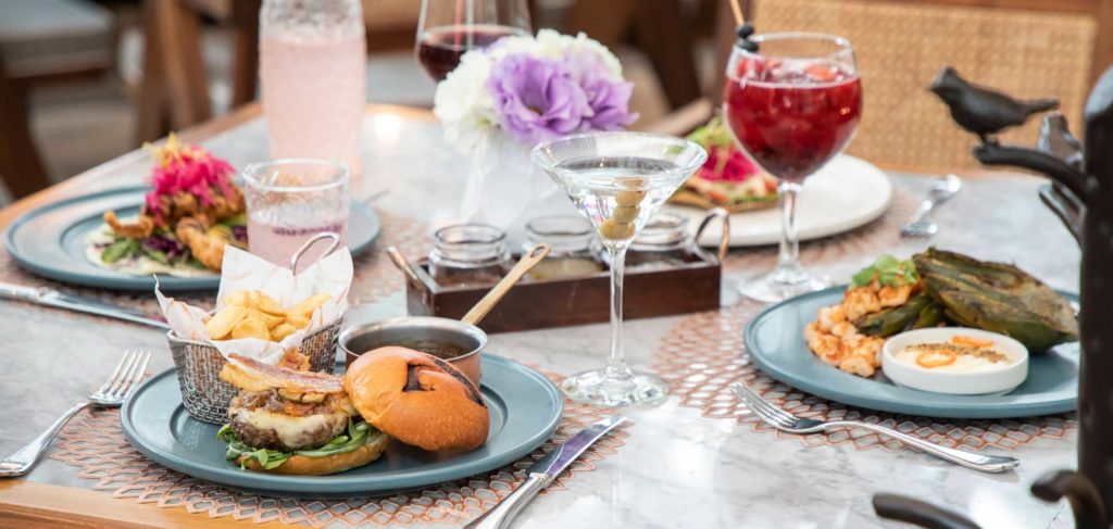 Exquisito menú de comida mexicana | AIDA